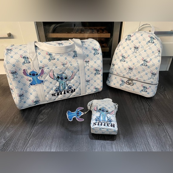 Disney | Bags | Nwt Lilo And Stitch Weekender Bag Backpack And Phone ...